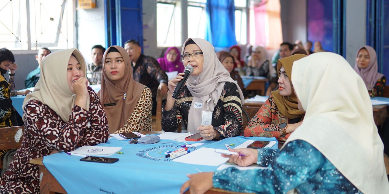 Pentingnya Pengembangan Keprofesian Berkelanjutan Bagi Guru Pentingnya Pengembangan Keprofesian Berkelanjutan Bagi Guru